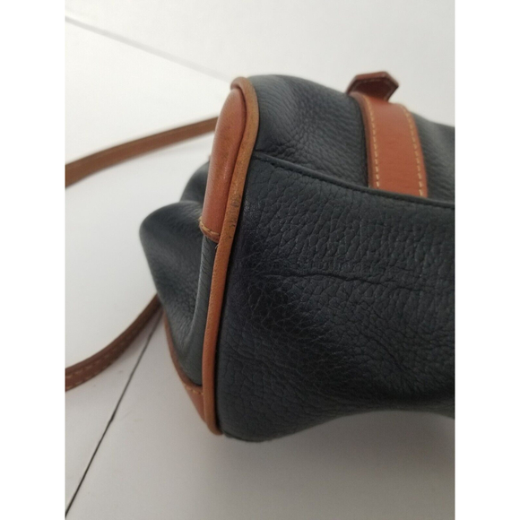 Tula | Bags | Vintage Tula Purse Pebbled Leather Crossbody Handbag Navy ...